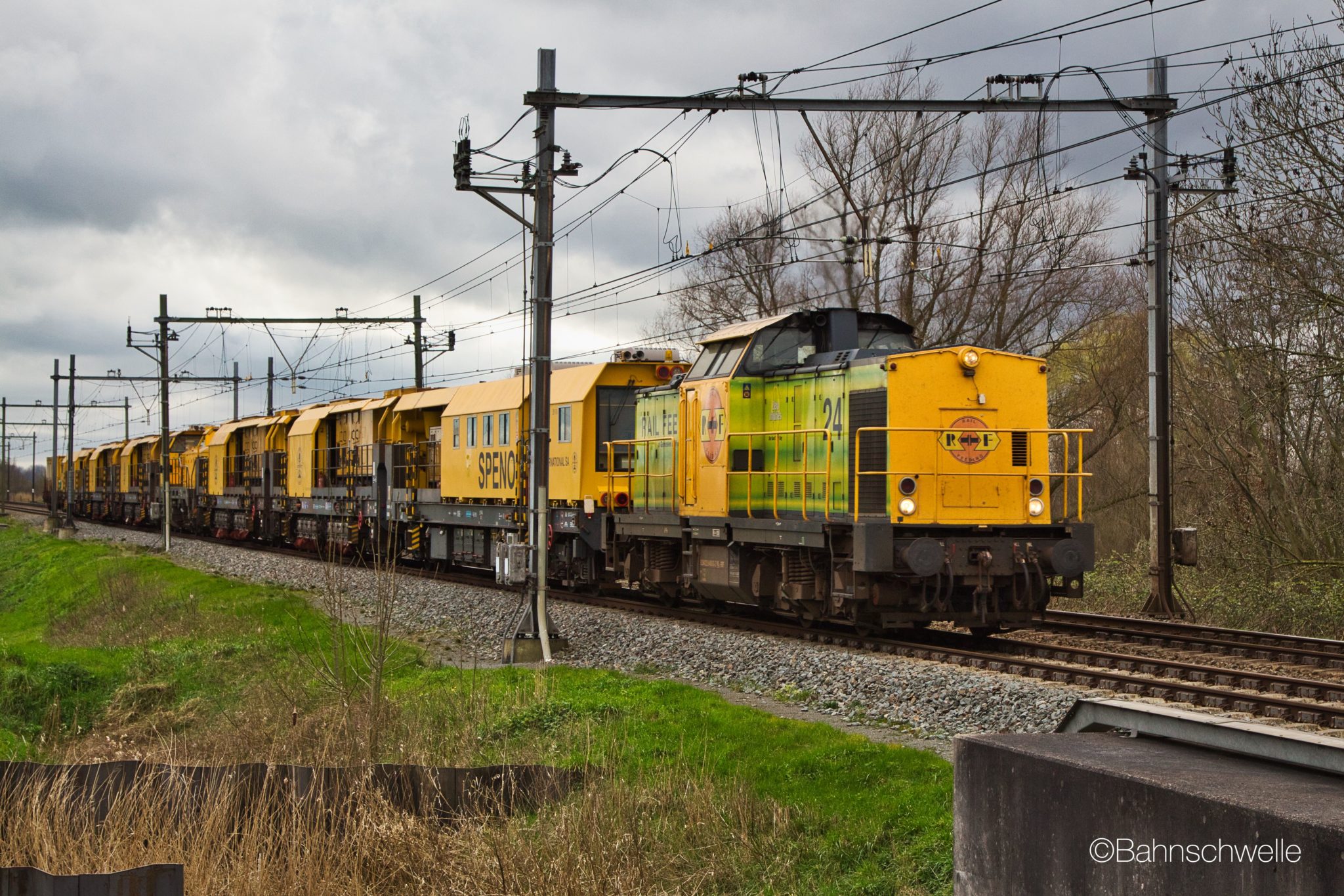 BR 202 – BAHNSCHWELLE | Bilder, Videos, Technik